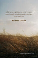 21 Bible verses to cleanse your home [Prayers included]